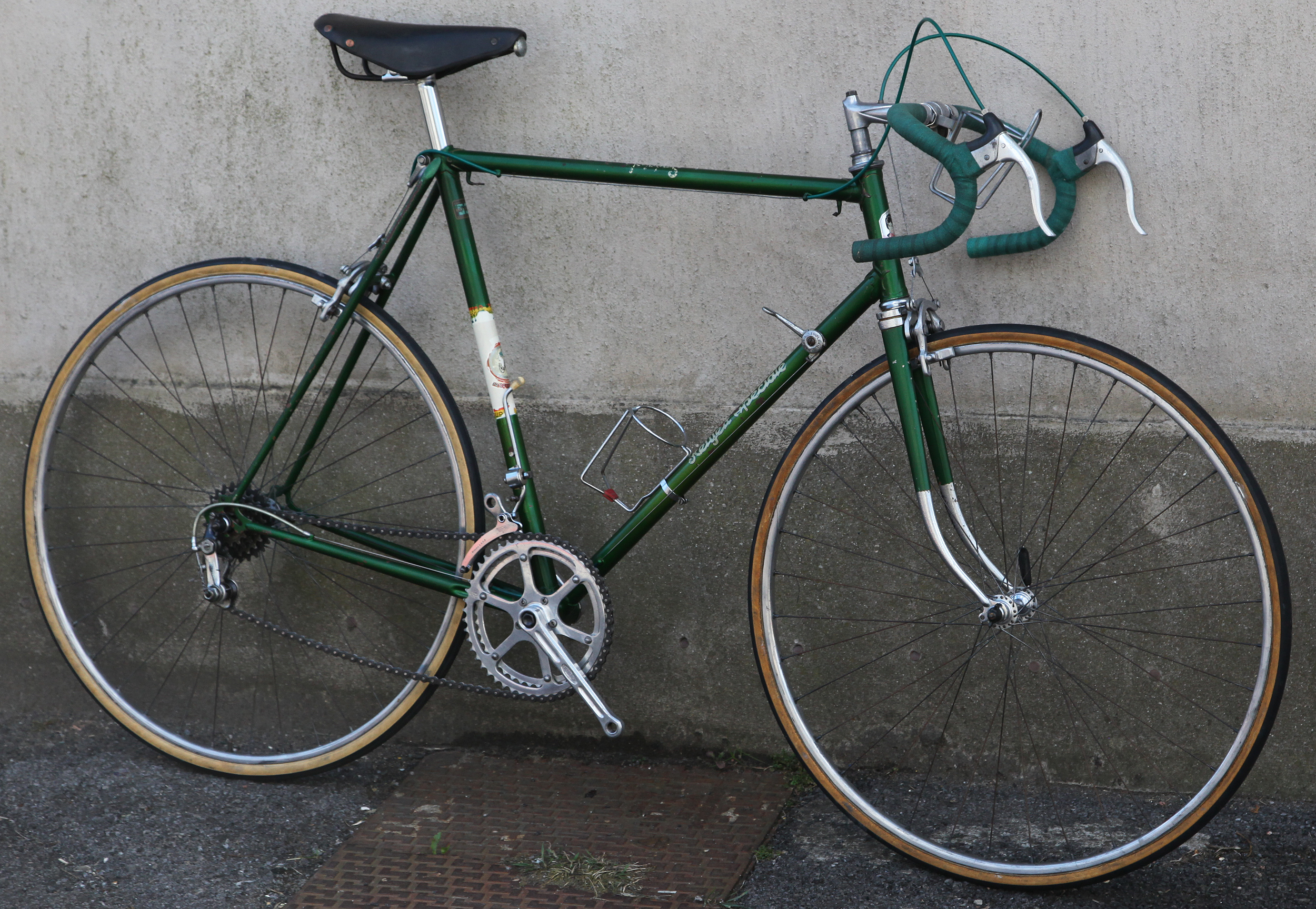 Hilary Stone – Bikes 1